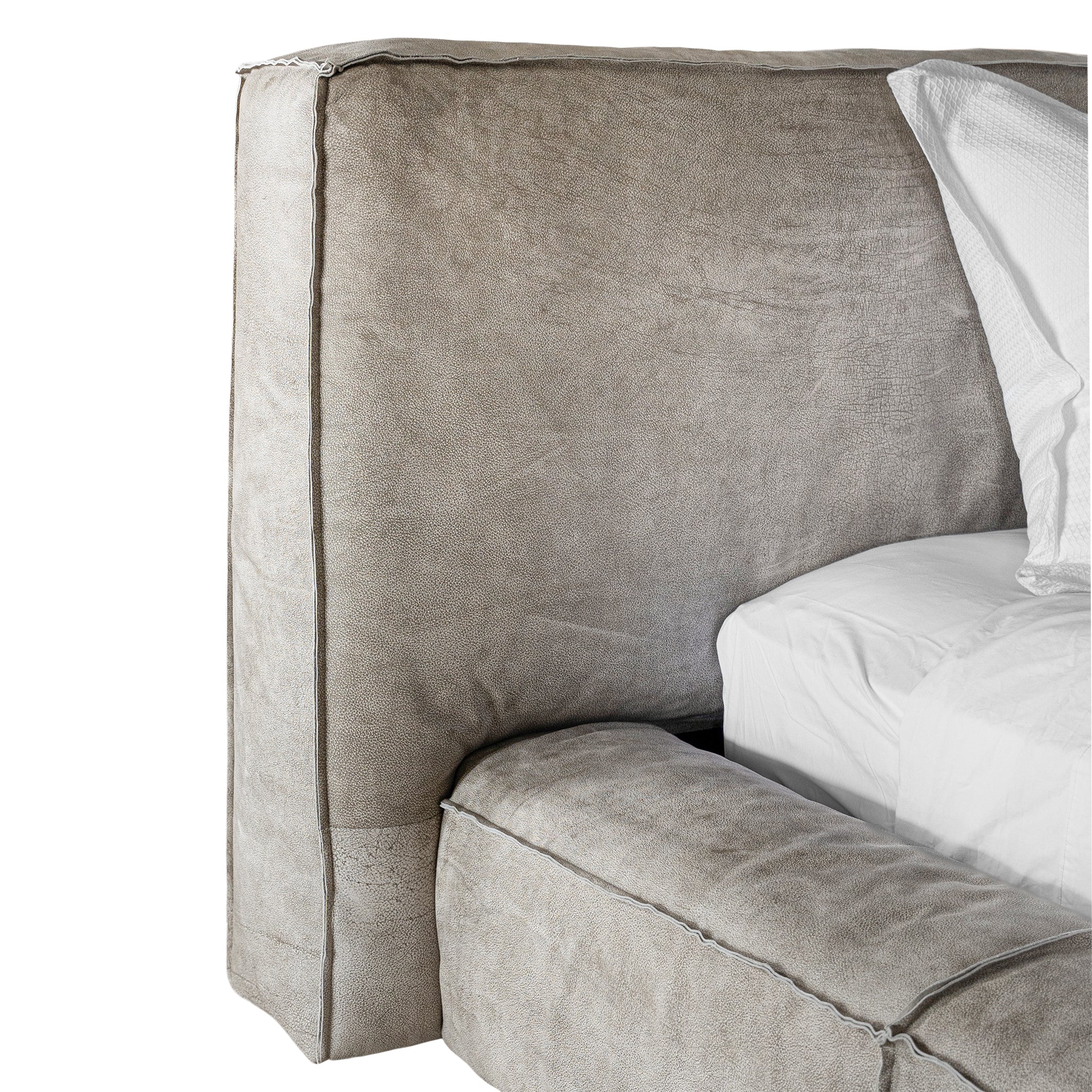 Harlow Bed | Leather– Village Stores