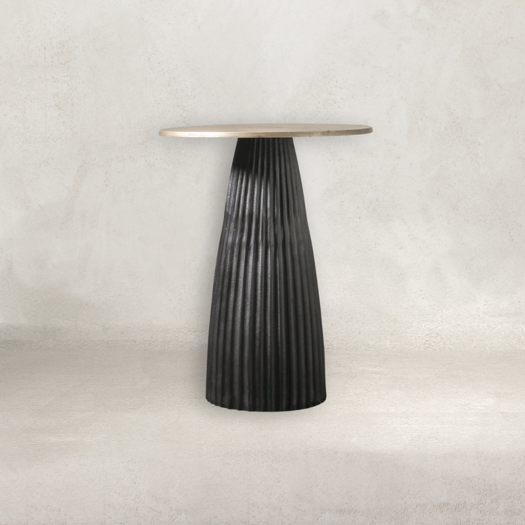 Retalli Side Table– Village Stores